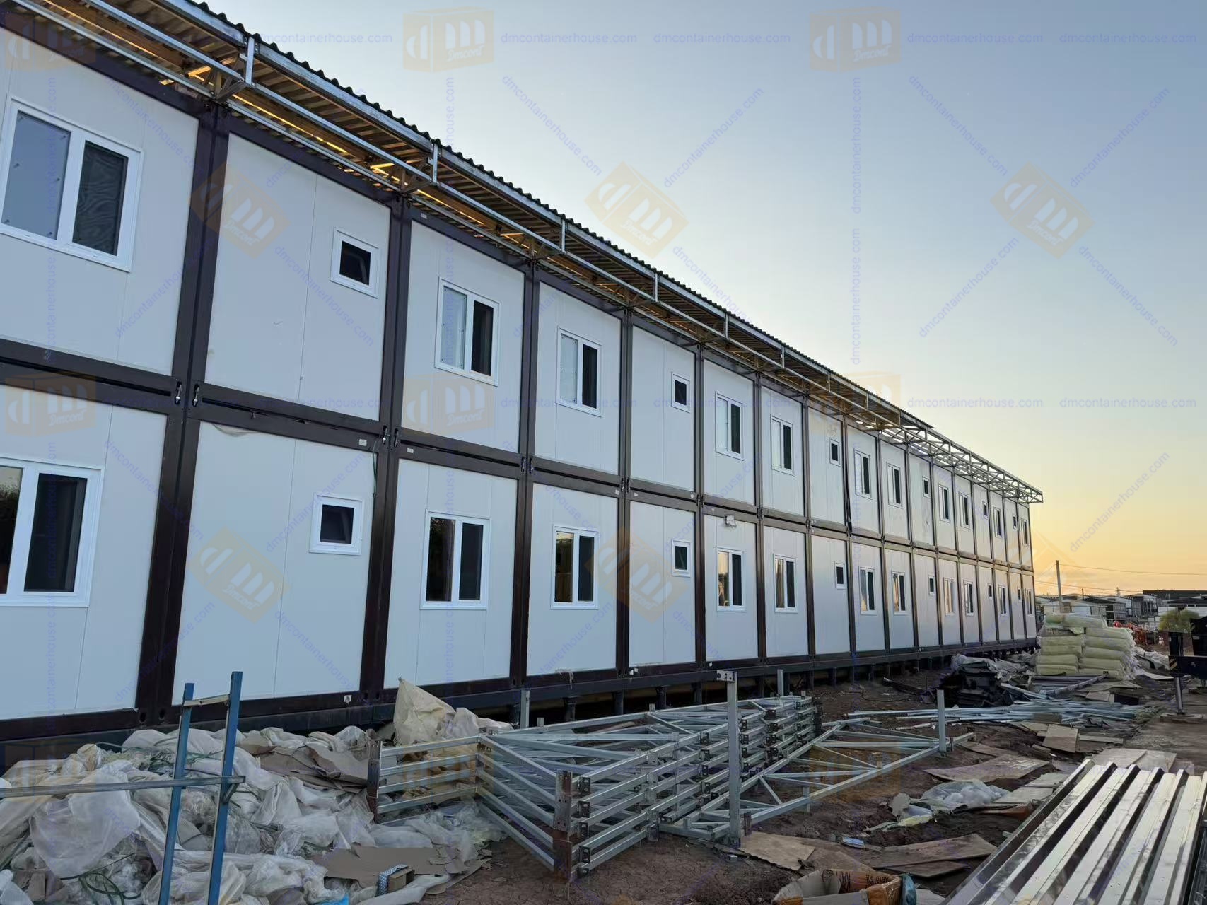 Comparing Modular vs Traditional Staff Camps - Dream Maker Modular House